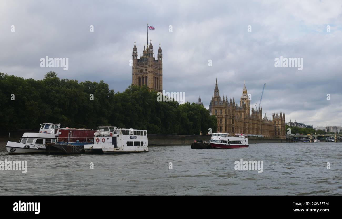 The Thames from the Thames Clipper Stock Photo - Alamy