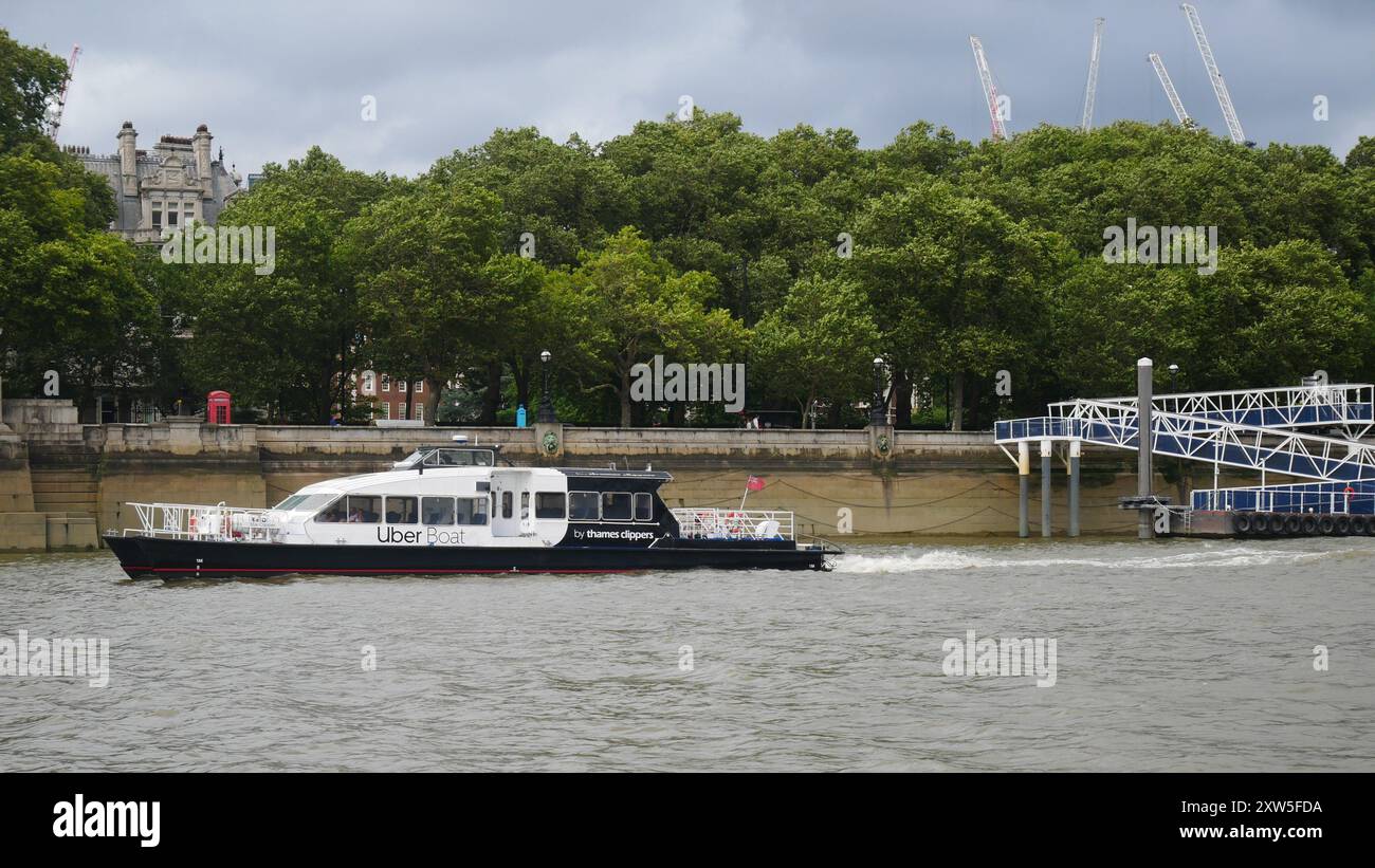 The Thames from the Thames Clipper Stock Photo - Alamy