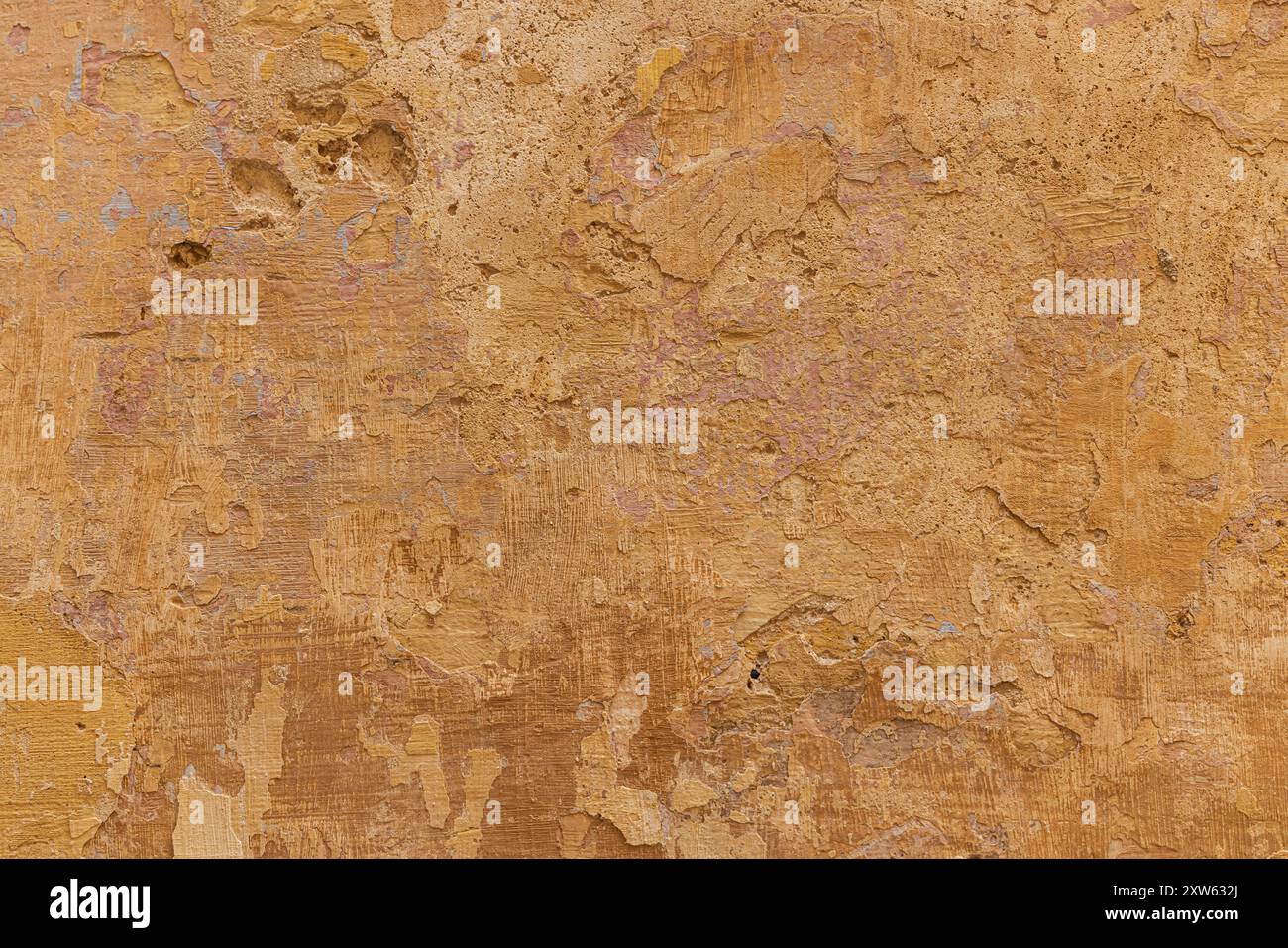 Malta, Mdina. Mottled beige stucco wall Stock Photo - Alamy