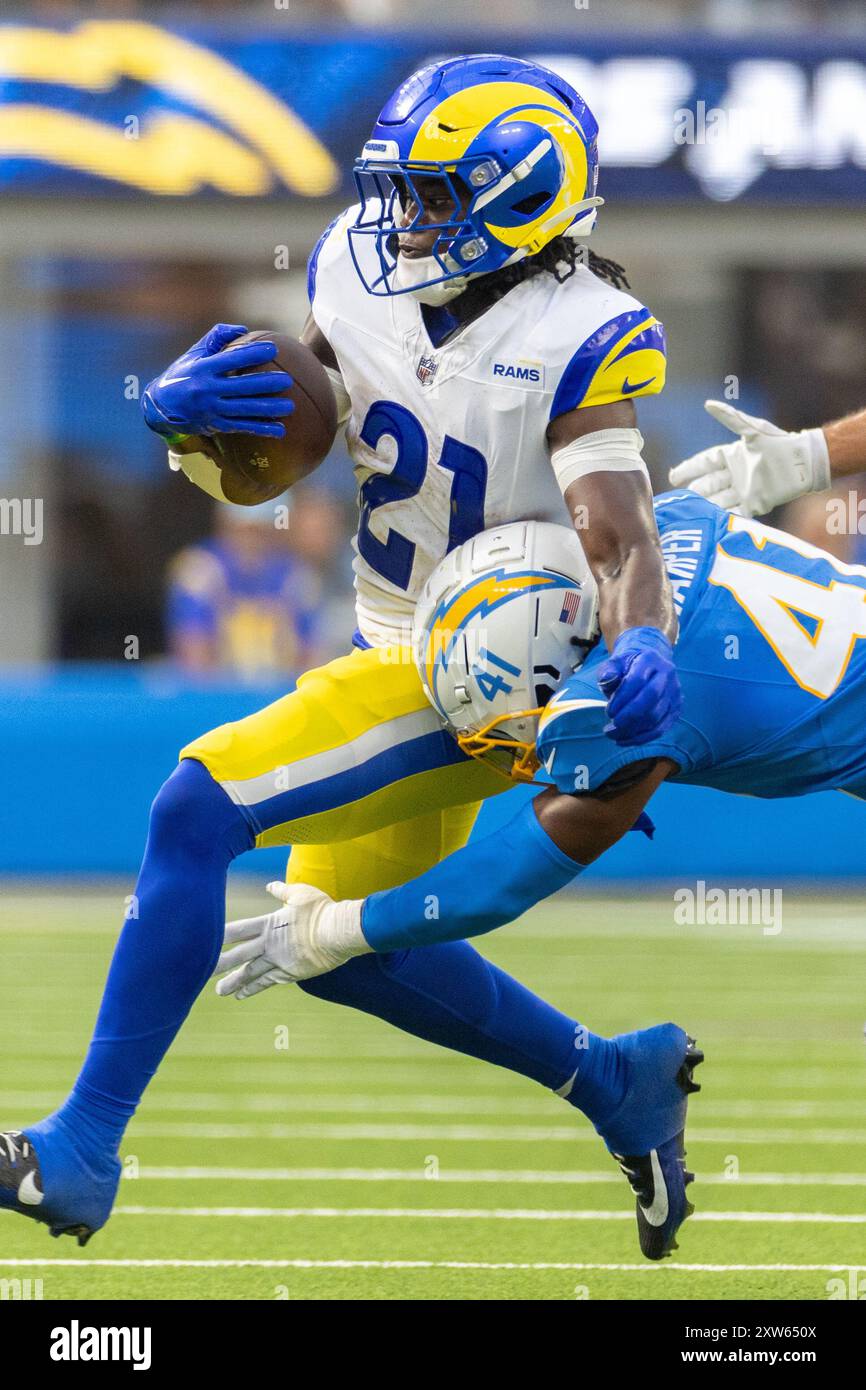 Los Angeles, California, USA. 17th Aug, 2024. Los Angeles Rams running ...