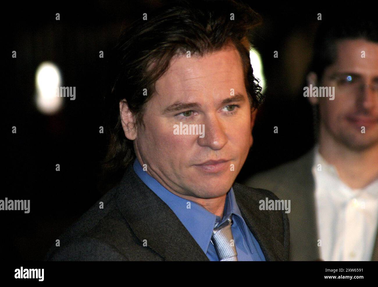 HOLLYWOOD, CA - NOVEMBER 16, 2004: Val Kilmer at the Los Angeles ...