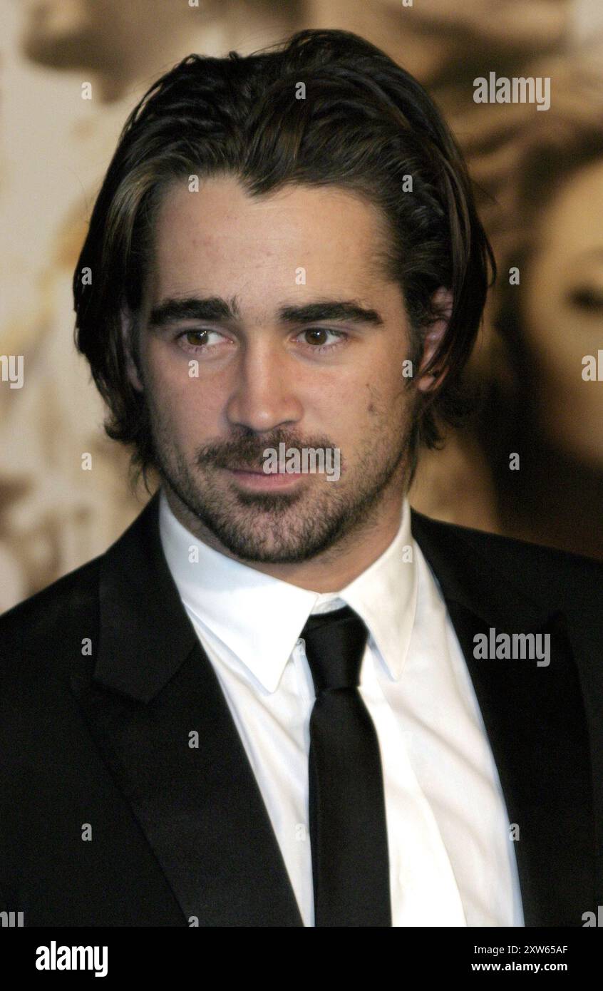 Colin farrell alexander hi-res stock photography and images - Alamy