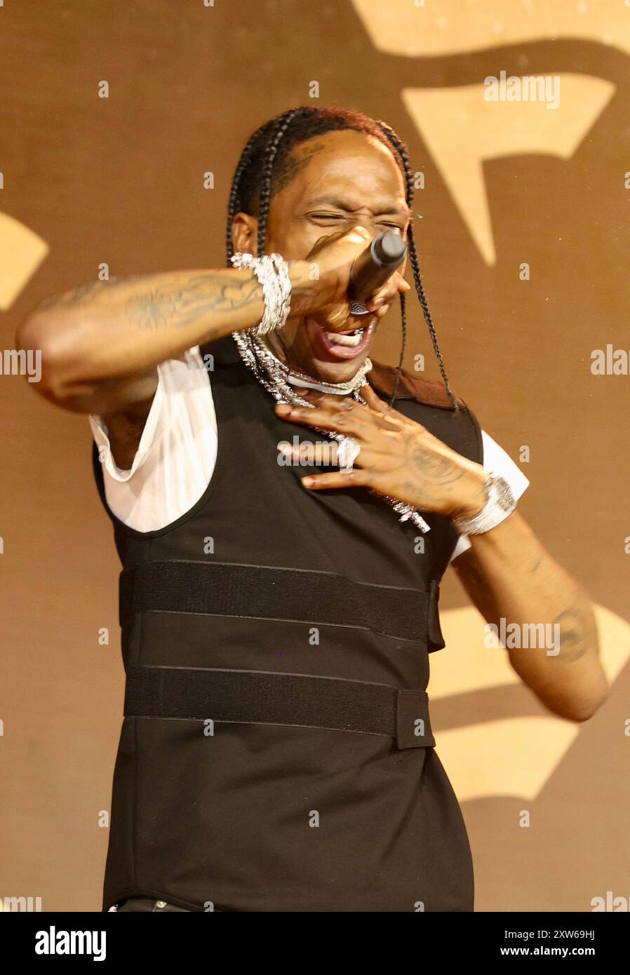 New York, NY, USA. 17th Aug, 2024. Travis Scott at Fanatics Fest NYC ...