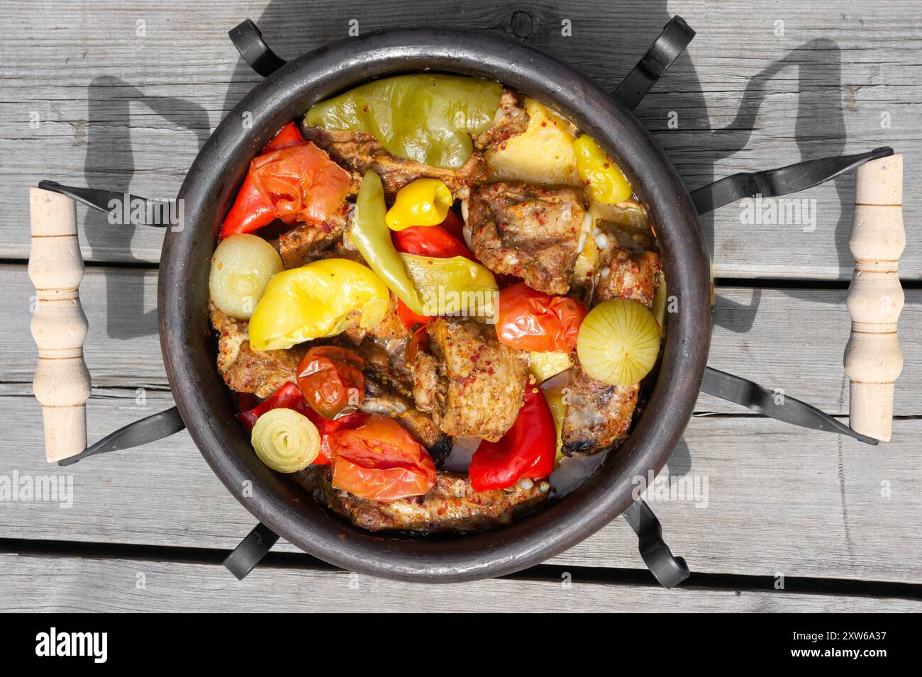 Traditional balkan dish sac hi-res stock photography and images - Alamy