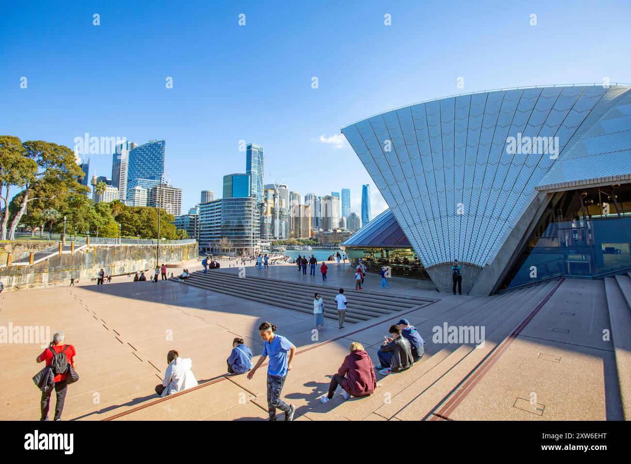 Sydney Australia, Circular Quay with tourists visiting the Sydney Opera ...