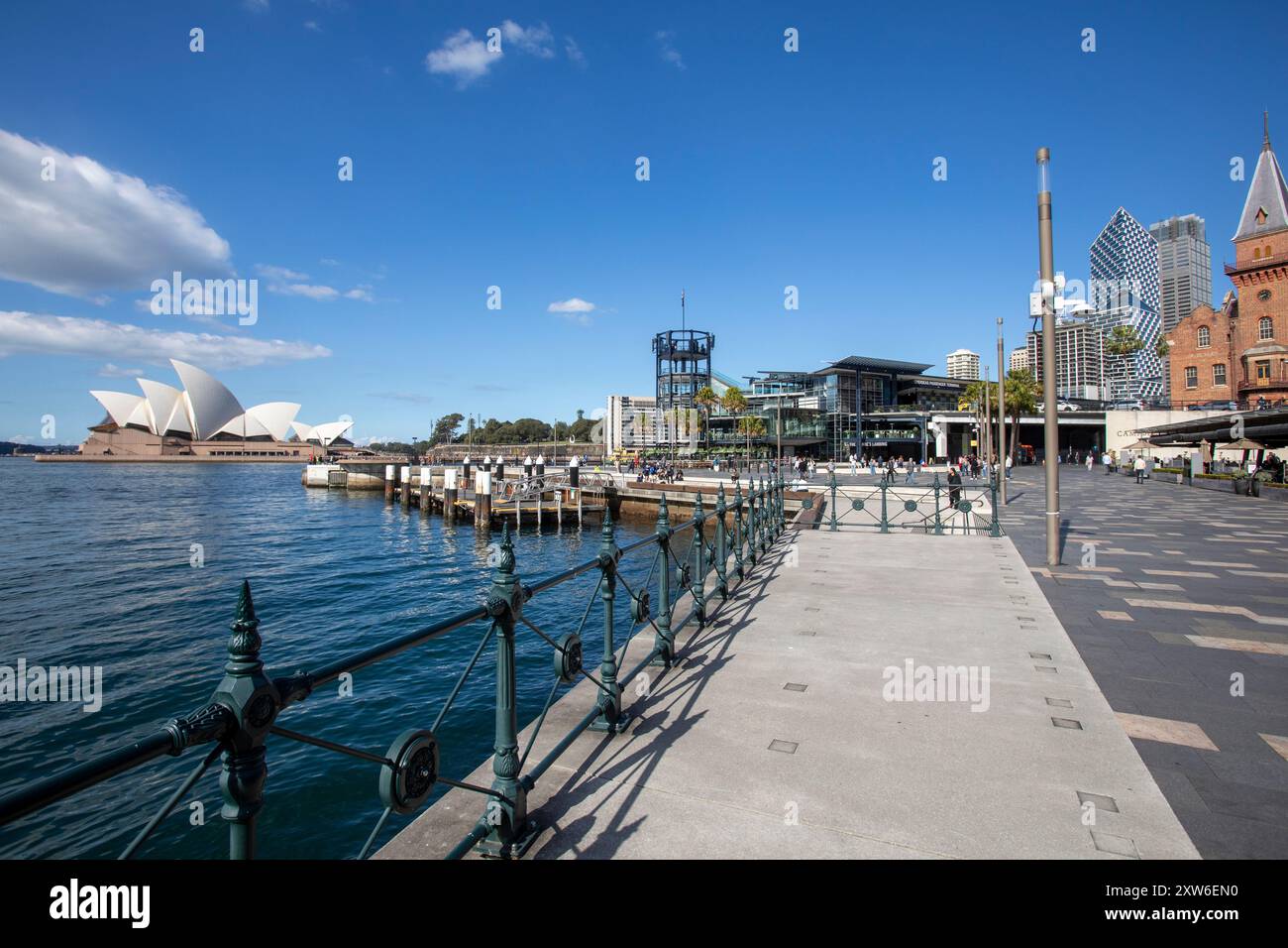 Sydney harbour Circular Quay and view towards Sydney Opera House at ...