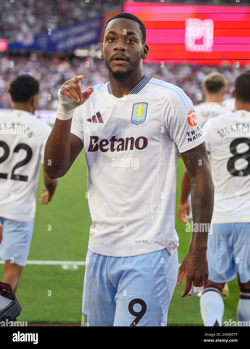Jhon duran aston villa 2024 hi-res stock photography and images - Alamy
