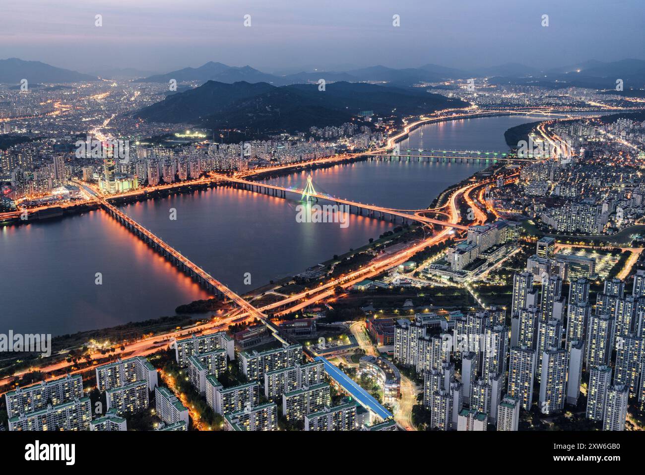 Evening aerial view of the Han River, Seoul, South Korea Stock Photo ...