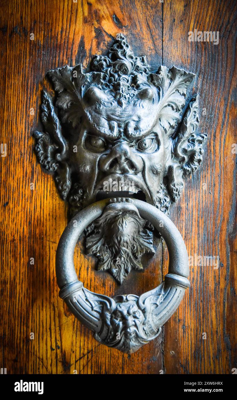 Demon wallpaper hi-res stock photography and images - Alamy