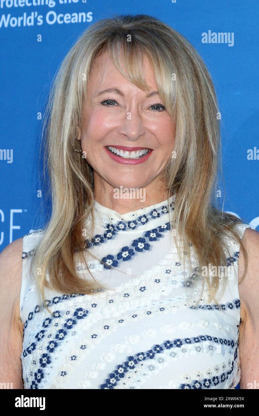 Valarie Van Cleave at arrivals for Oceana s SeaChange Summer Party ...