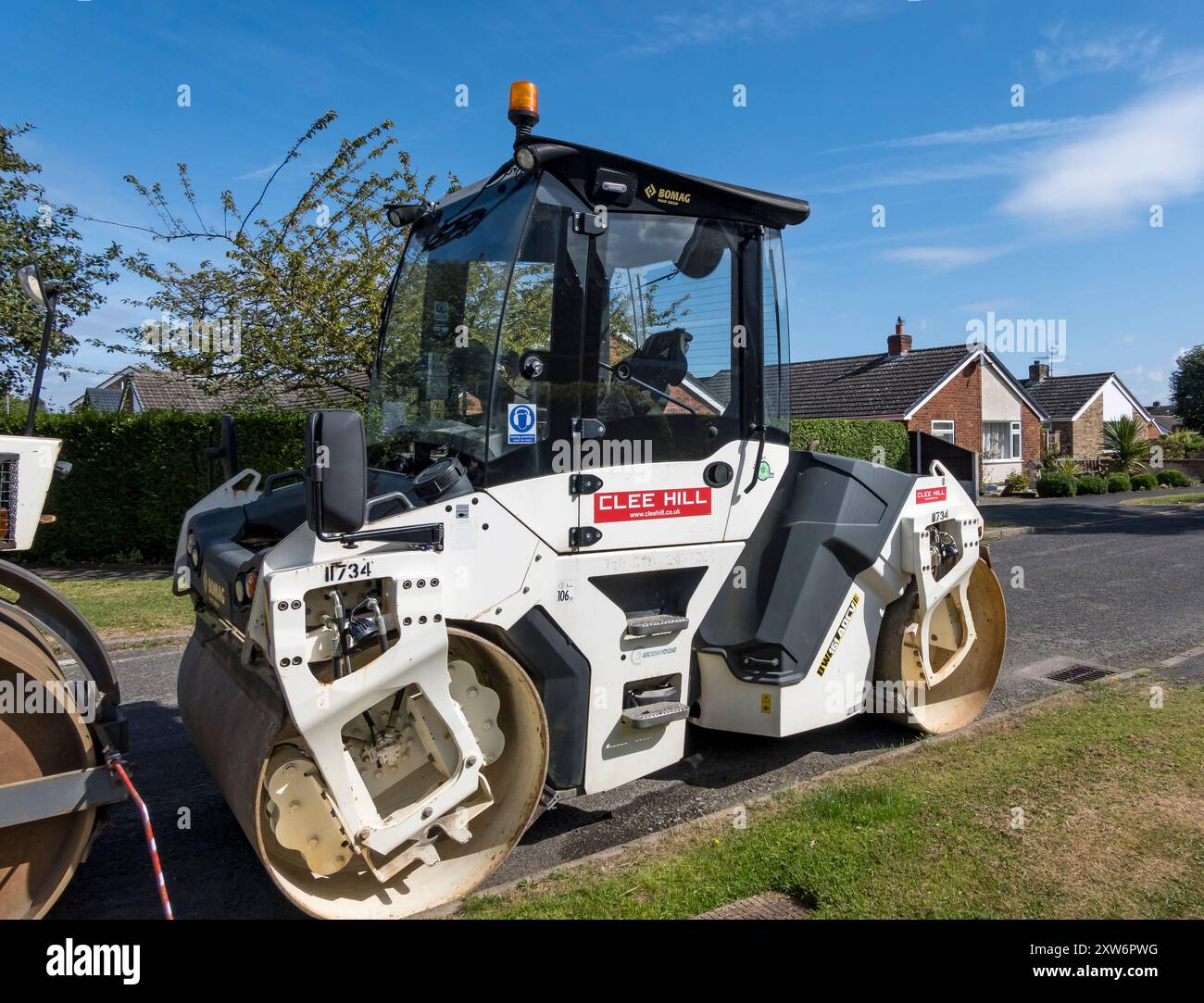 Articulated tandem roller hi-res stock photography and images - Alamy