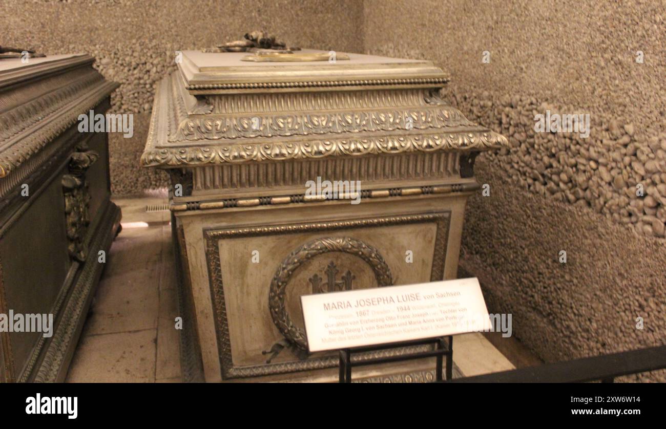 Imperial crypt hi-res stock photography and images - Alamy