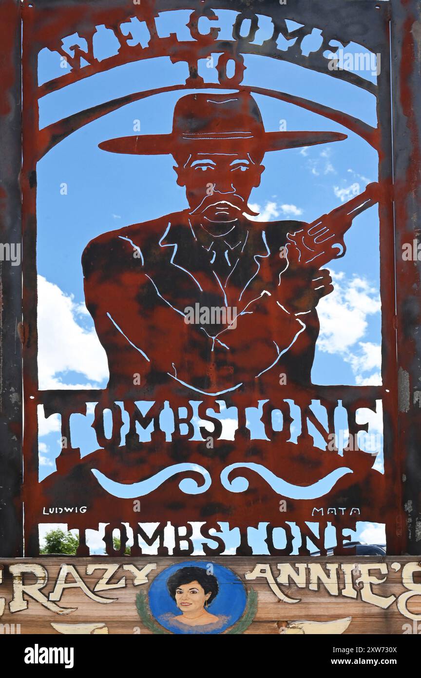 USA. ARIZONA. TUCSON. TOMBSTONE. PANEL WITH THE SILHOUETTE OF WYATT ...