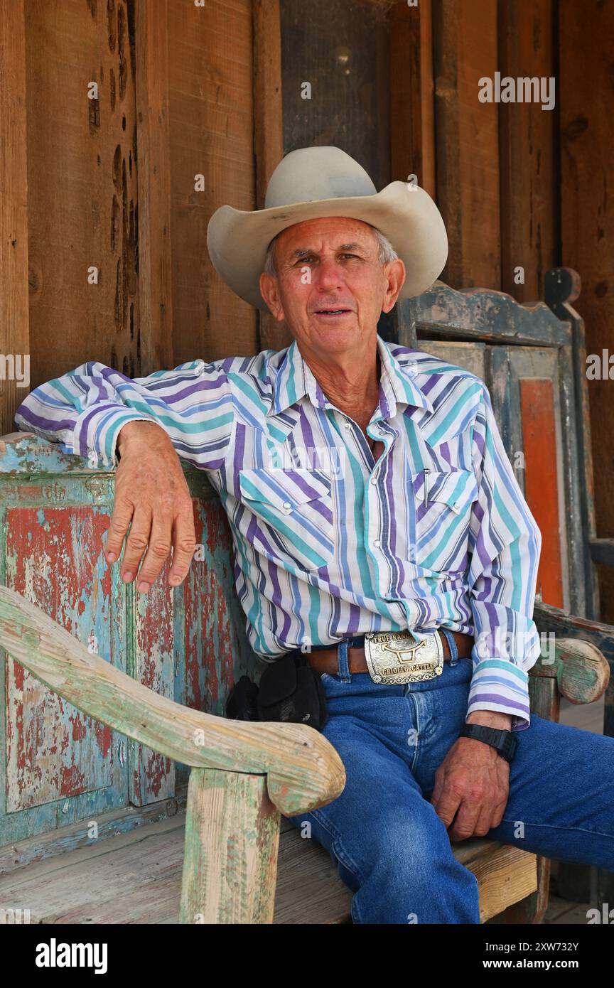 USA. ARIZONA. TUCSON. WHITE STALLION RANCH. RUSSELL TRUE, OWNER OF THE ...