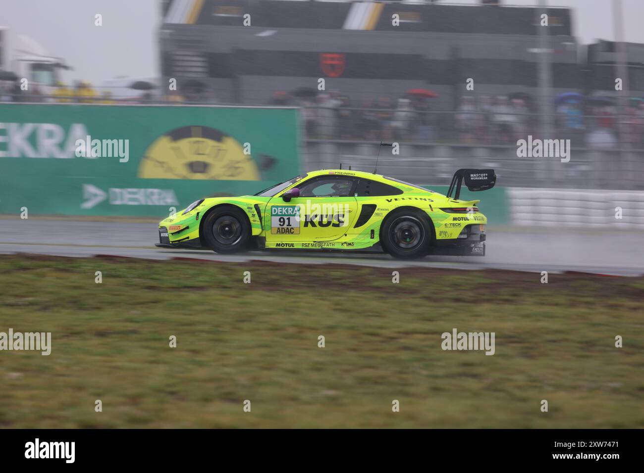 Thomas Preining (AUT), #91, Porsche 911 GT3 R, Team: Manthey EMA Racing ...