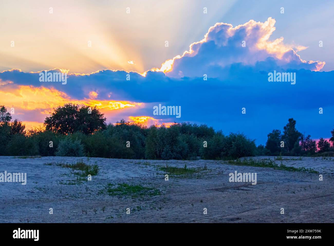 Burning sand hi-res stock photography and images - Alamy