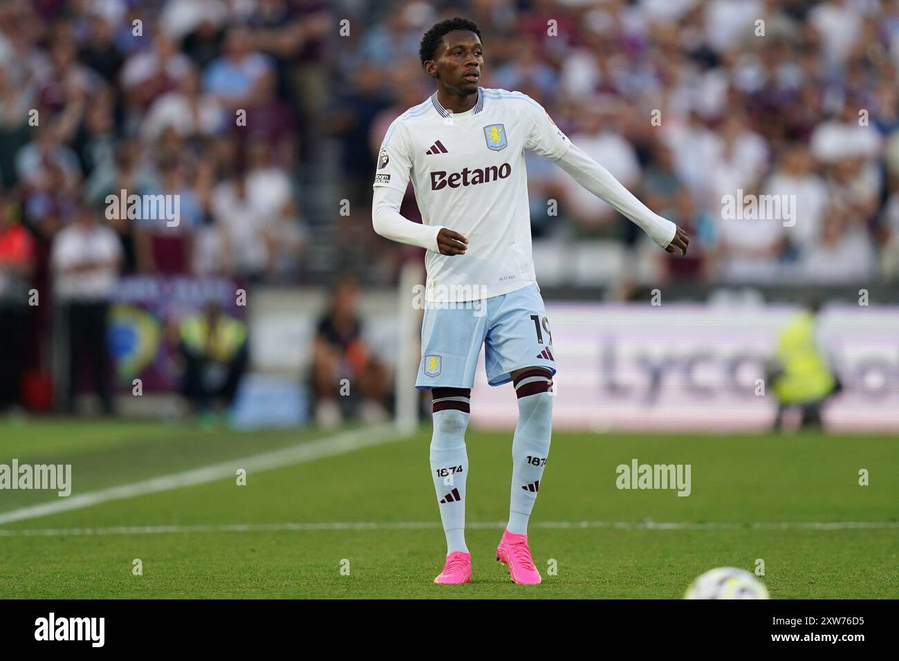 Jaden philogene hi-res stock photography and images - Alamy