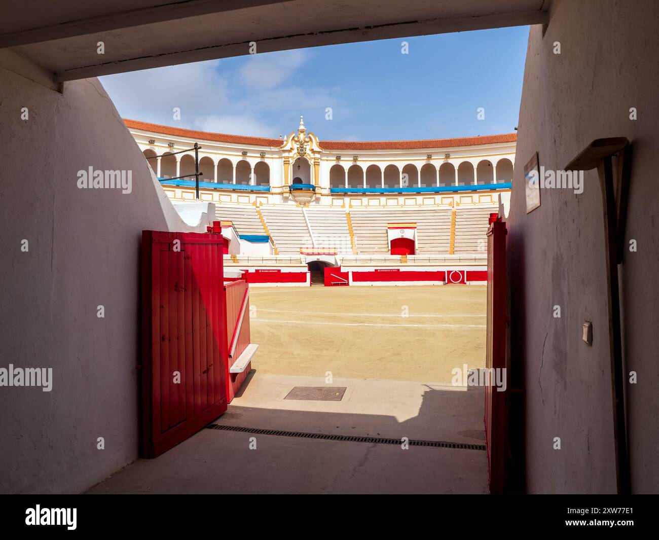 Free visit to the interior of the bullring of Melilla, Spain. The only ...