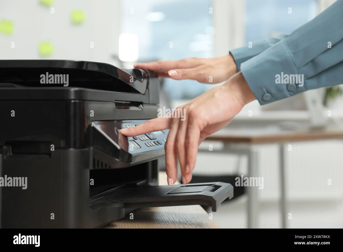 Modern computer setup and printer hi-res stock photography and images ...