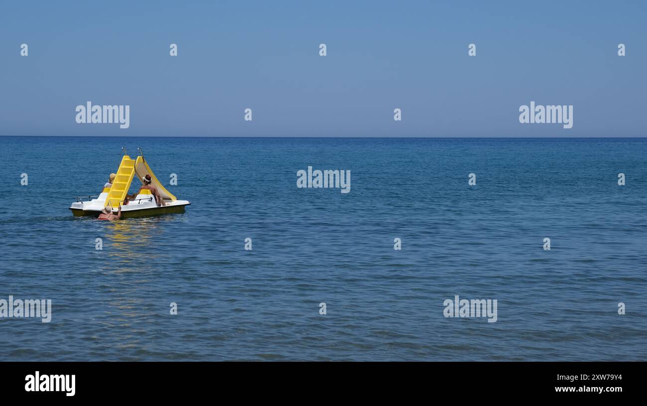 Seacycle hi-res stock photography and images - Alamy