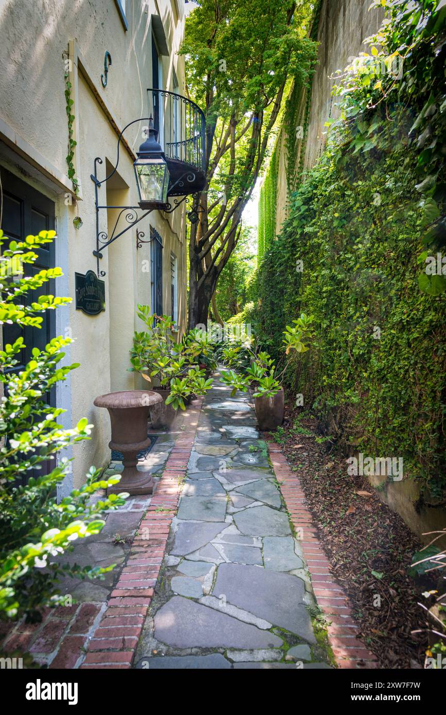 Charming private alley in Charleston South Carolina USA Stock Photo - Alamy