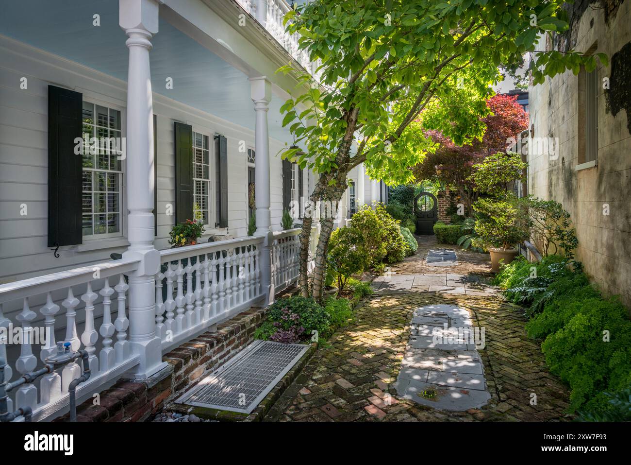 Charleston ally hi-res stock photography and images - Alamy