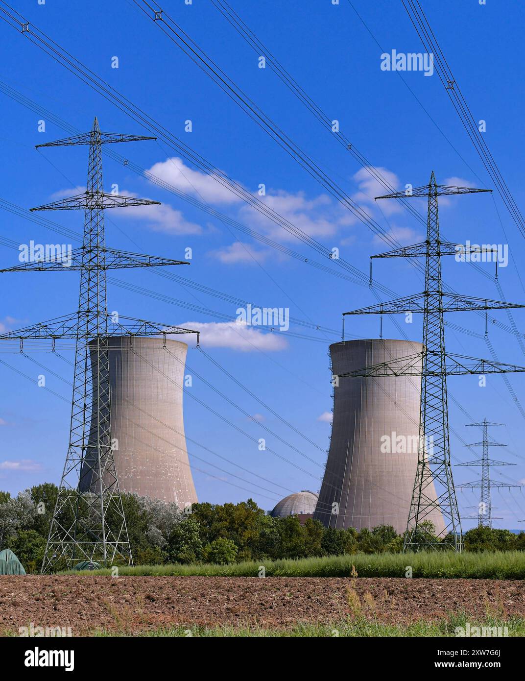 16.08.2024, xblx, AKW Grafenrheinfeld, Sprengung der Kühltürme, emwirt ...