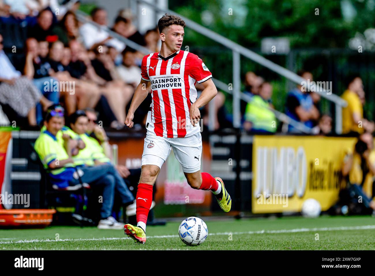 ALMELO, 18-08-2024 , Asito Stadium , football, Eredivisie, season 2024 ...