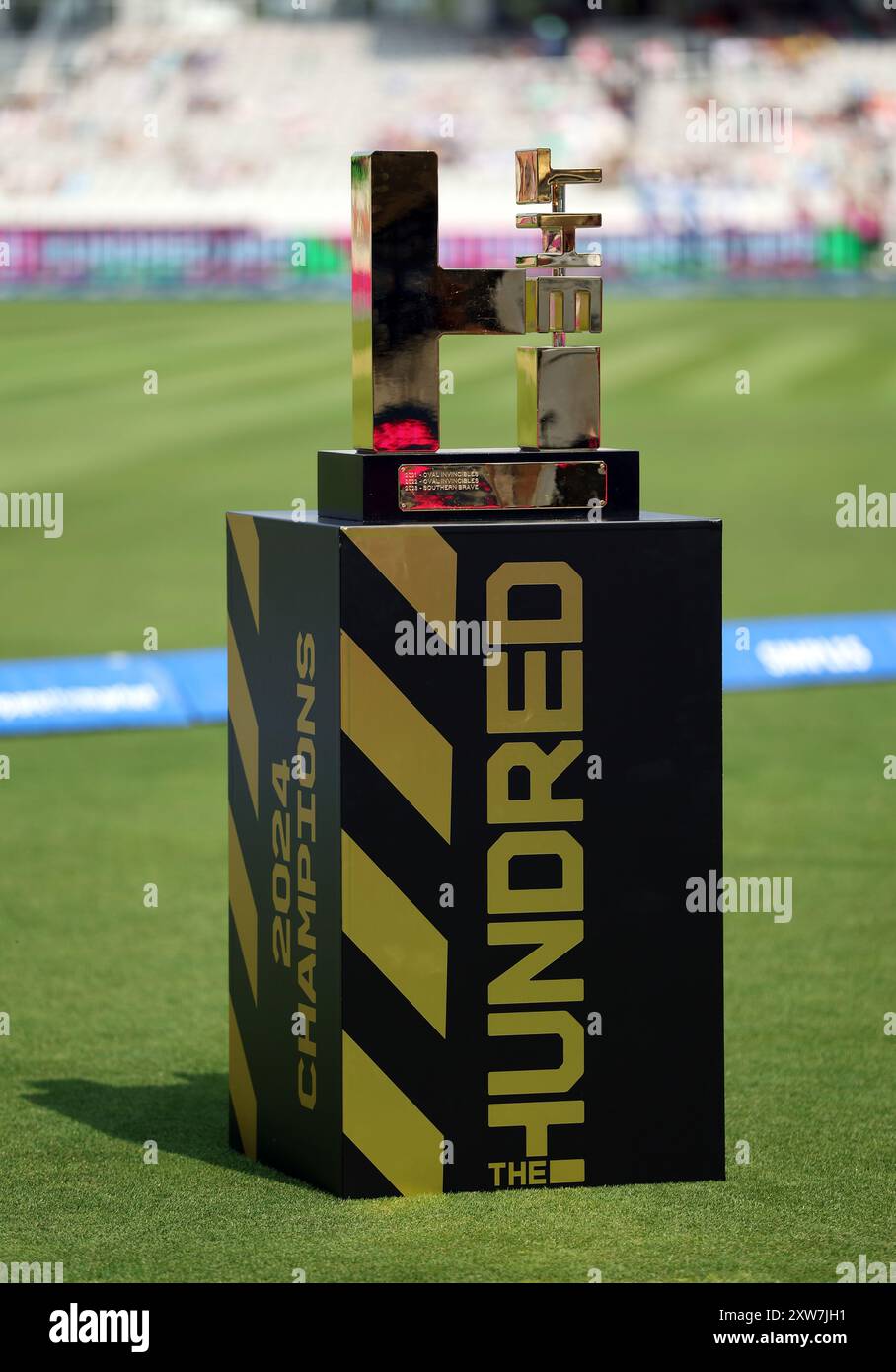 The winners trophy on display ahead of The Hundred Women's Final at ...