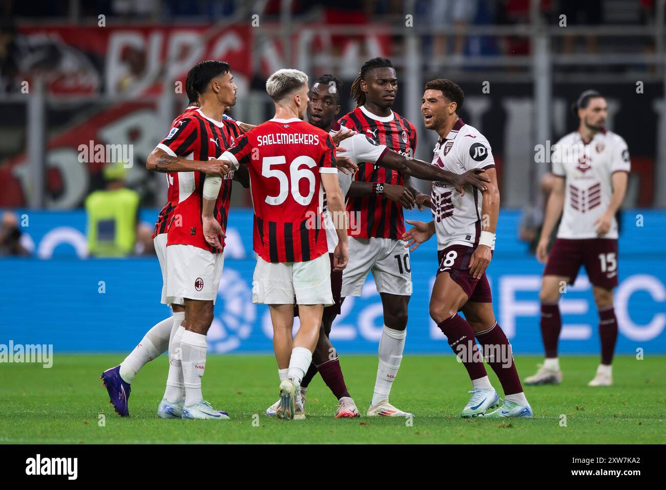 Theo adams hi-res stock photography and images - Alamy