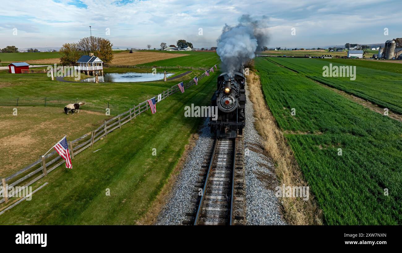 Green railway flag hi-res stock photography and images - Alamy