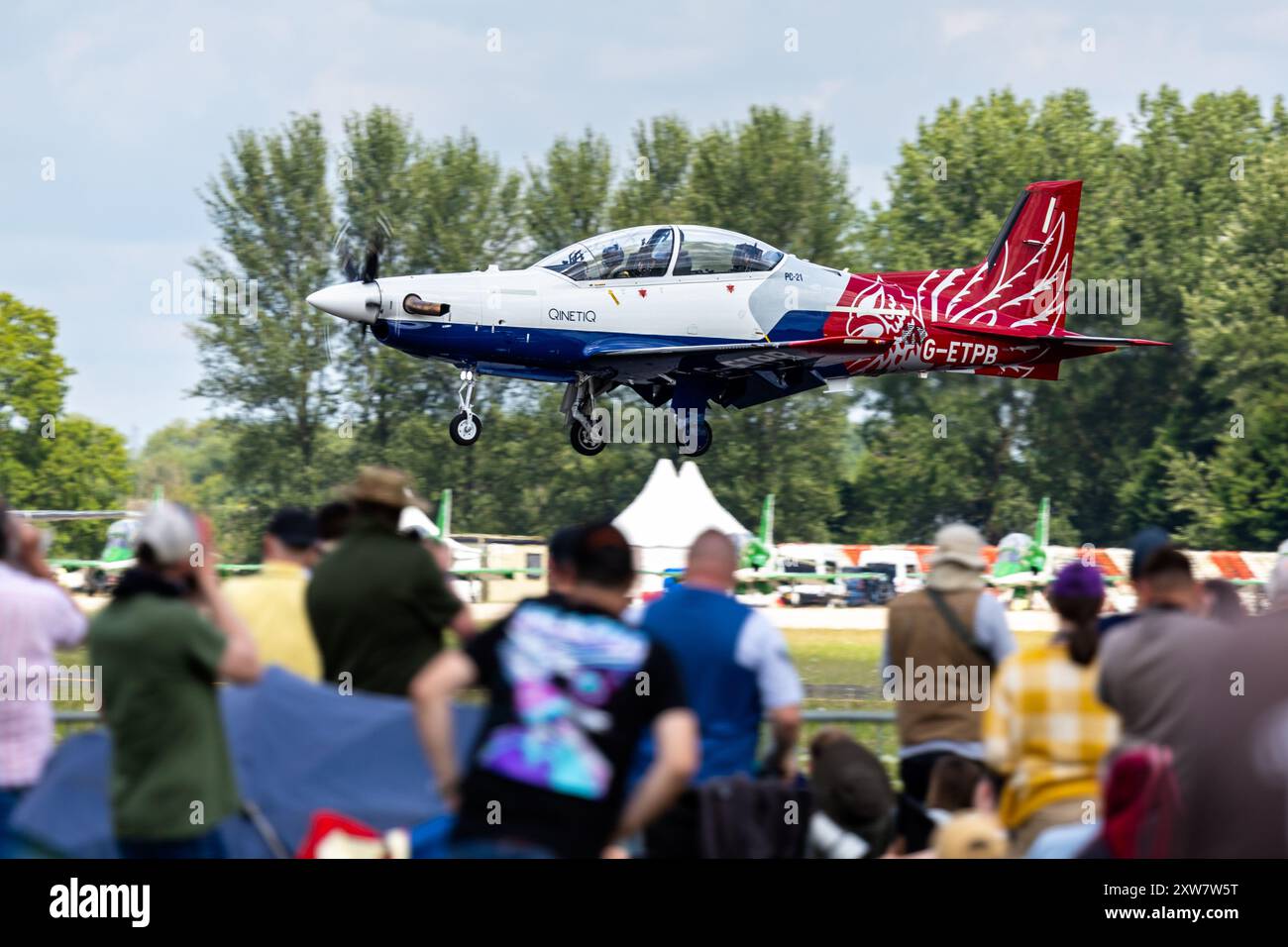 QinetiQ - Pilatus PC-21, arriving at RAF Fairford to take part in the ...