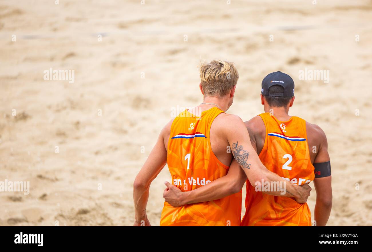 THE HAGUE - Steven van de Velde and Matthew Immers during the final for ...