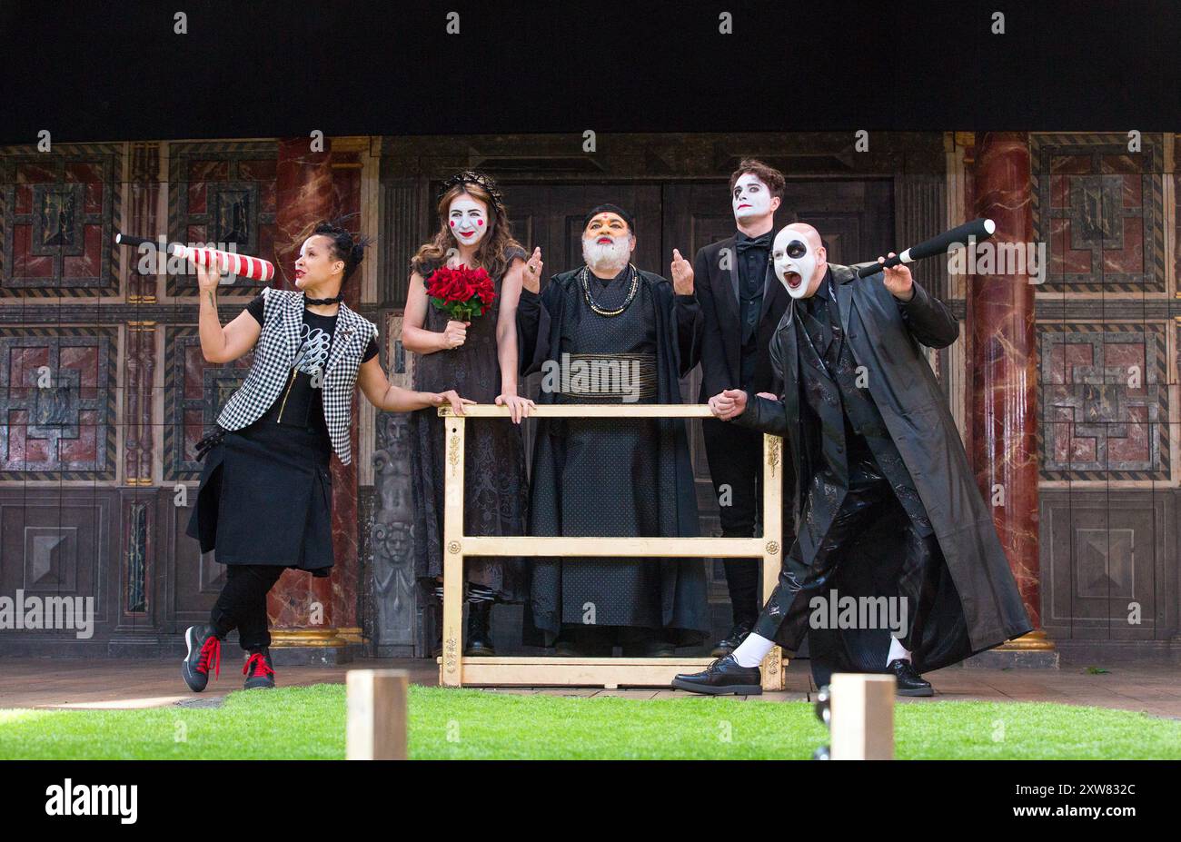 Tybalt death hi-res stock photography and images - Alamy