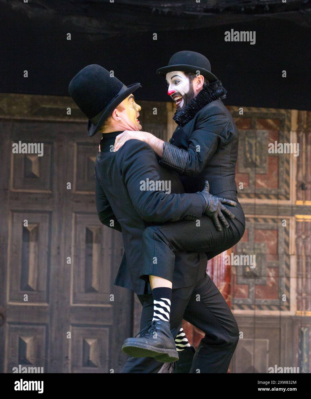 l-r: Tim Chipping (Paris), Gareth Snook (Lord Capulet) in ROMEO AND ...