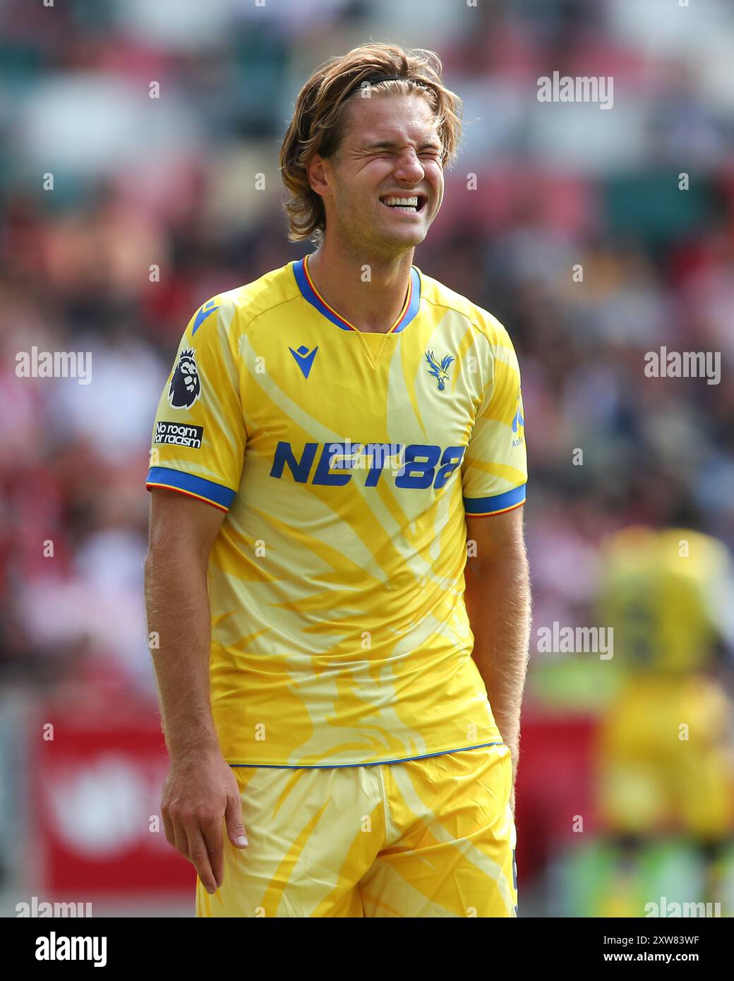 Joachim Andersen of Crystal Palace during the Premier League match ...