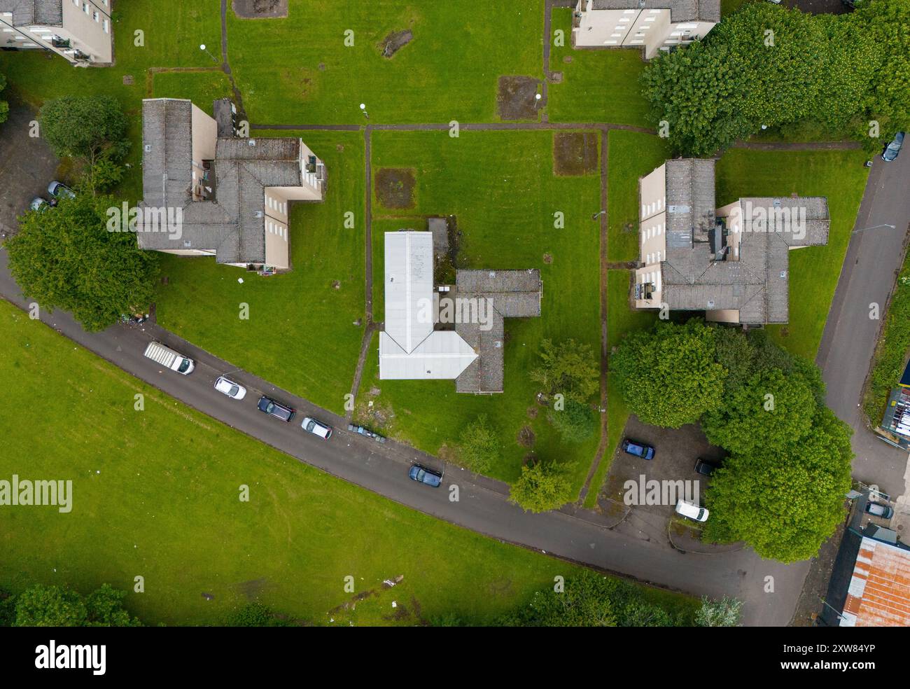 Council housing at Winning Quadrant Wishaw Stock Photo - Alamy