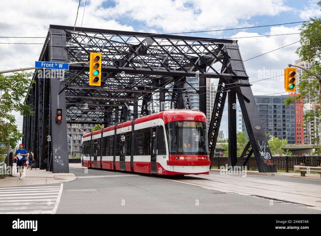TORONTO, CANADA - 30TH JULY 2022: A new Toronto Street Car crossing the ...