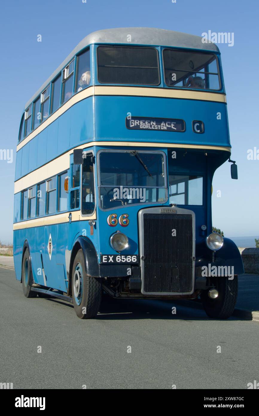 1949 Leyland PD2/1 double decker bus near Lowestoft, Suffolk, UK Stock ...
