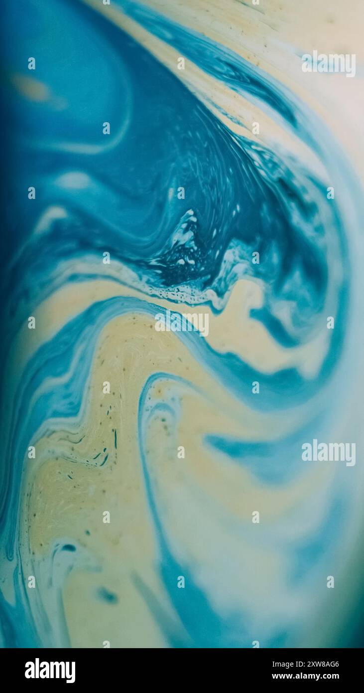 Art emulsion bubble spill oil hi-res stock photography and images - Alamy