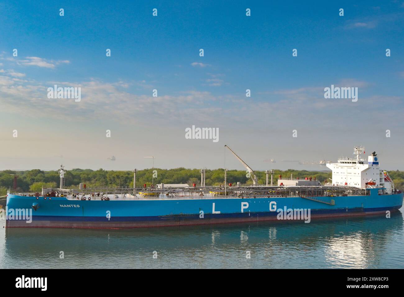 Transportation lpg gas tanker hi-res stock photography and images - Alamy