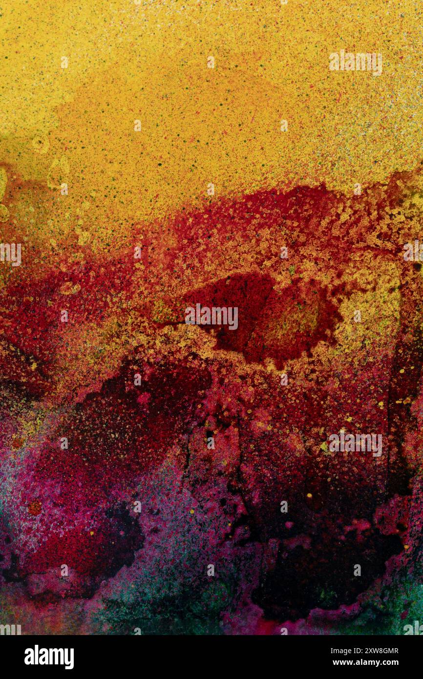 Dynamic splash vivid red hi-res stock photography and images - Alamy