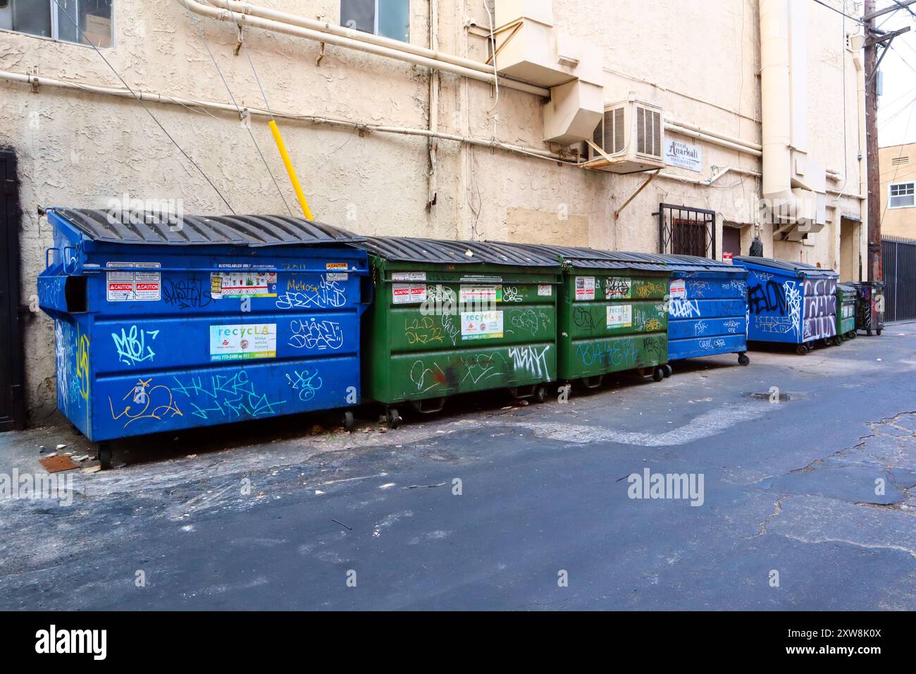 Recycla hi-res stock photography and images - Alamy