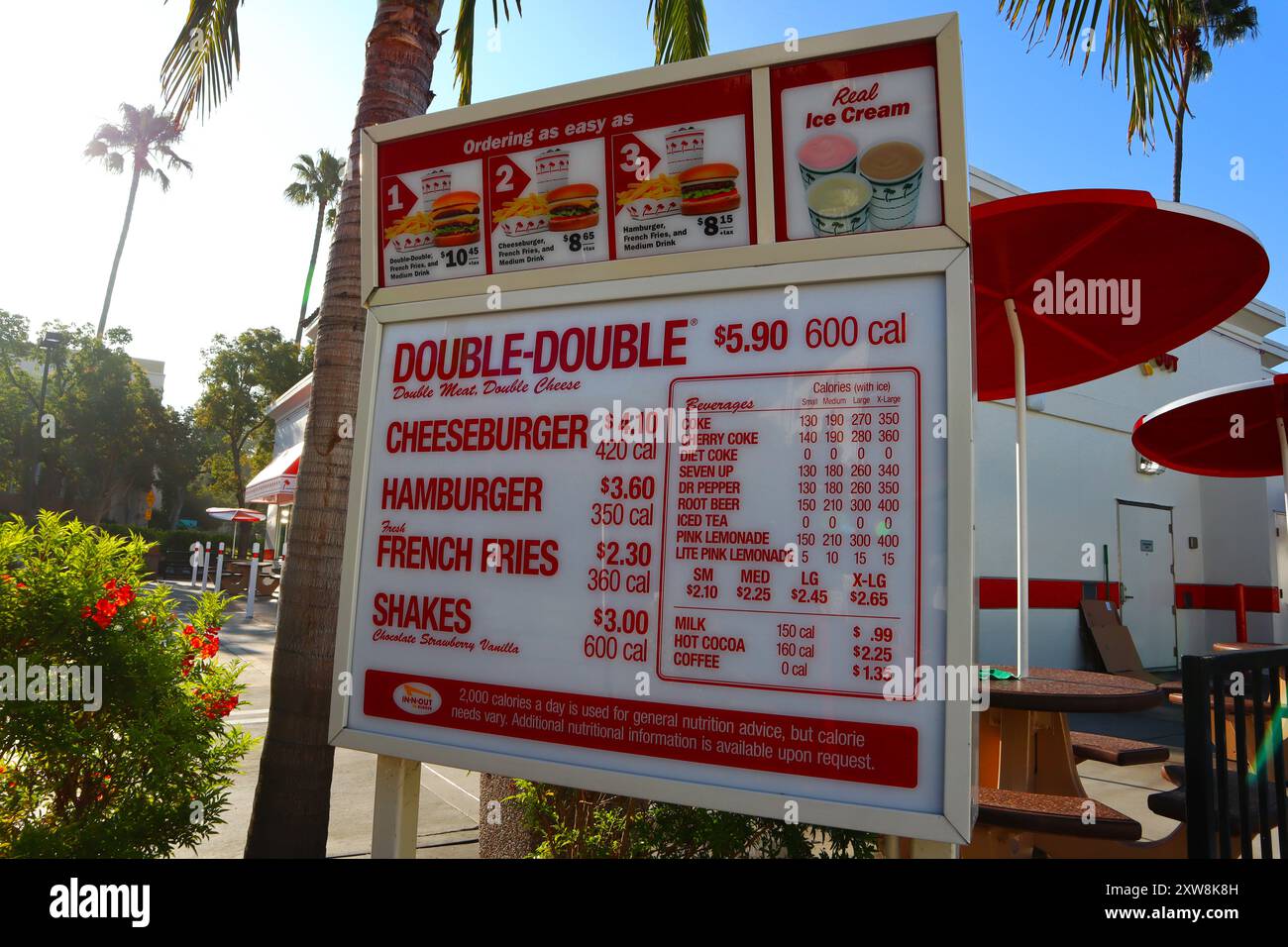 IN-N-OUT BURGER Restaurant. American chain of Fast Food Restaurants ...