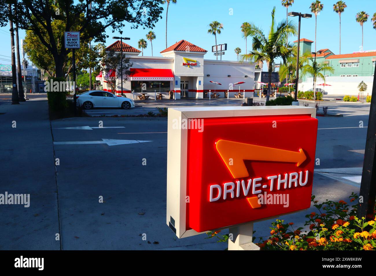 IN-N-OUT BURGER Restaurant. American chain of Fast Food Restaurants ...