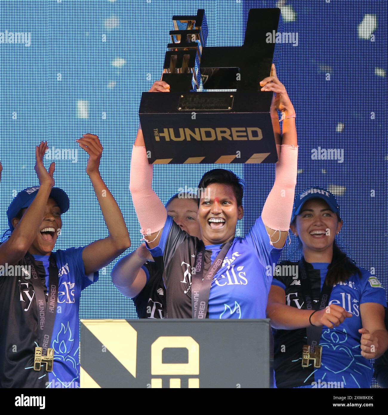 The hundred cricket trophy hi-res stock photography and images - Alamy
