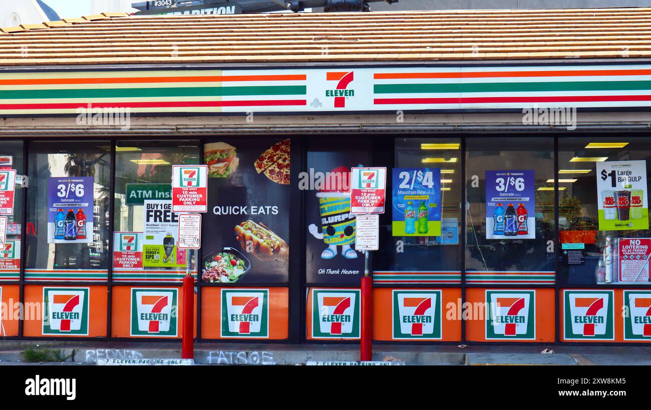 7-ELEVEN Store, the famous convenience Store Food Stock Photo - Alamy