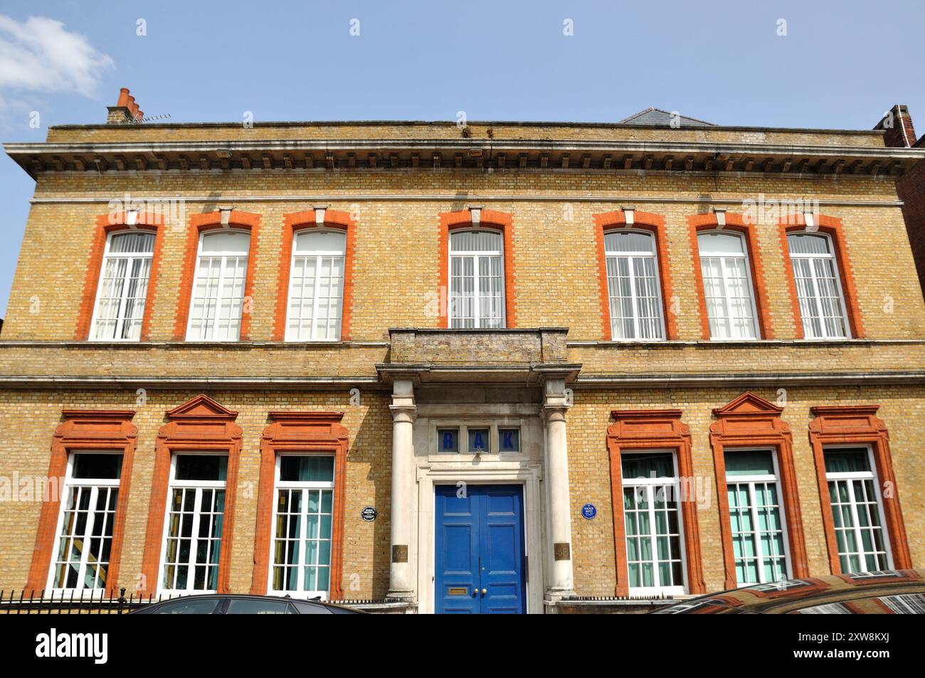 Recording studio complex hi-res stock photography and images - Alamy