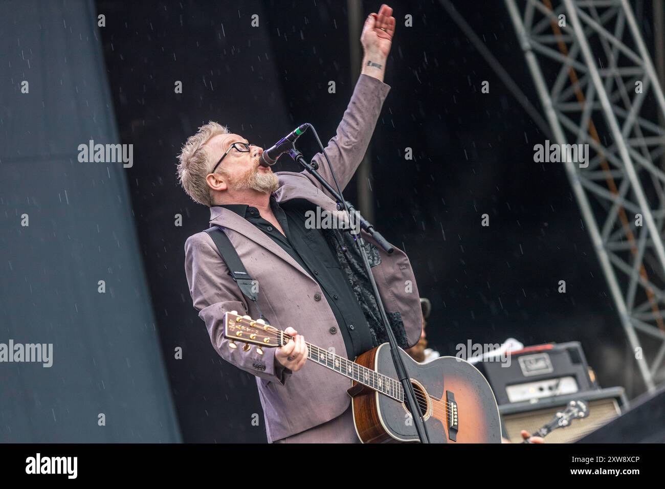 Auf dem banjo hi-res stock photography and images - Alamy