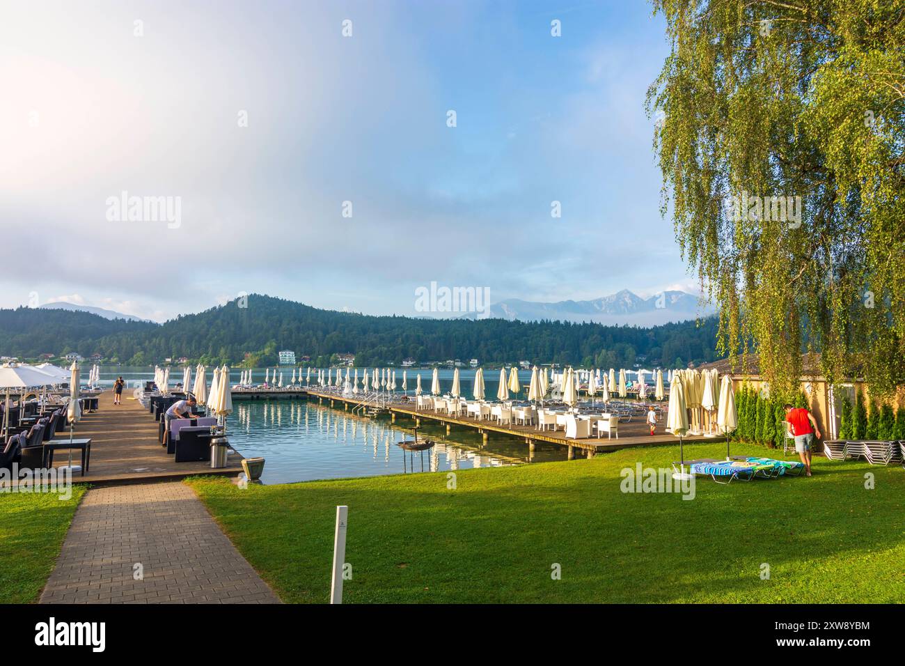 lake Klopeiner See, bathing jetties, bather Sankt Kanzian am Klopeiner ...